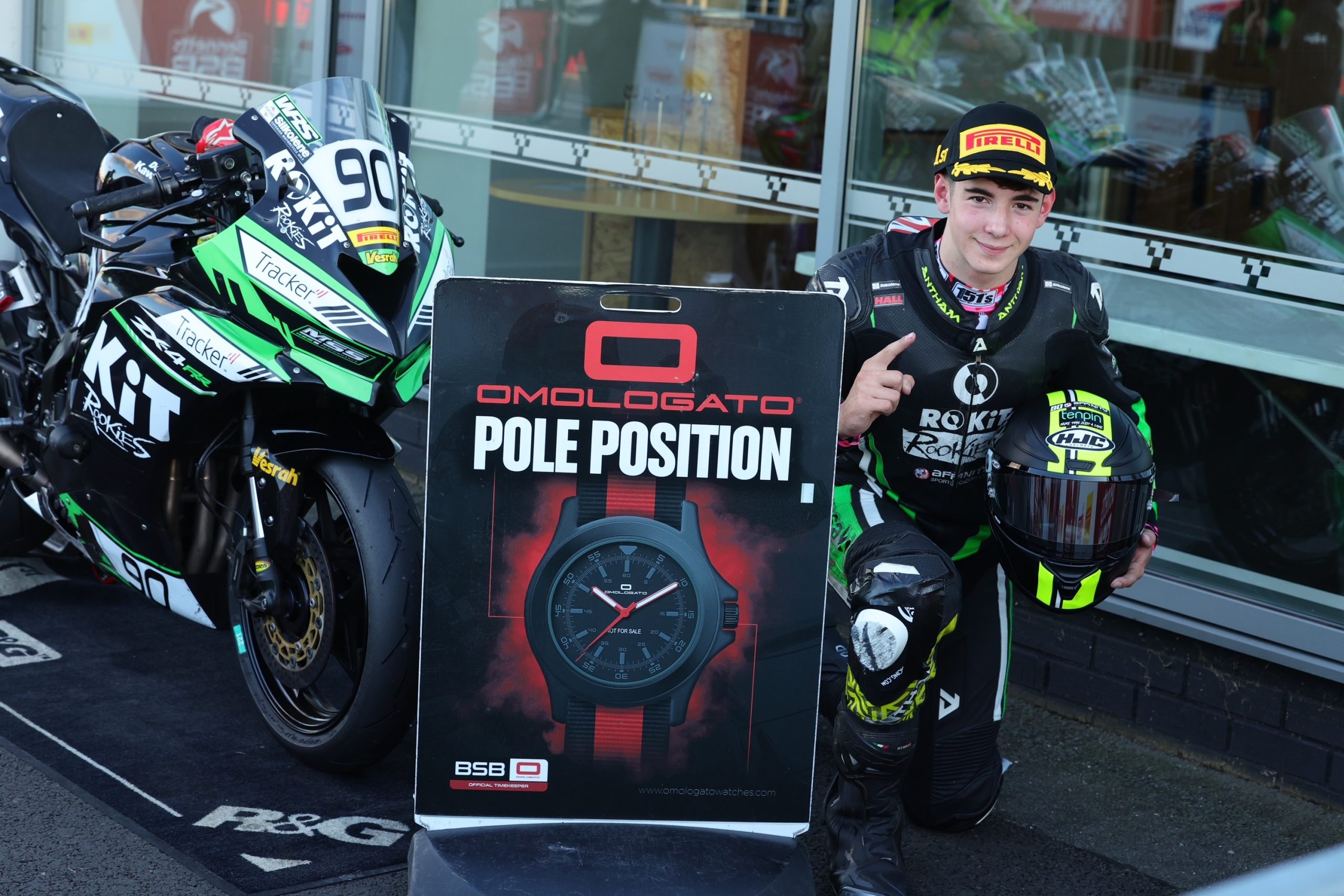 KELLY BEATS GAWITH TO SUPERTEEN POLE, AS FARRAGHER EXCELS IN SUPERSPORT ...